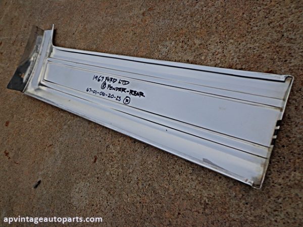 1967 Ford LTD Galaxie XL Fender Lower Molding RH - AP Vintage & Classic ...